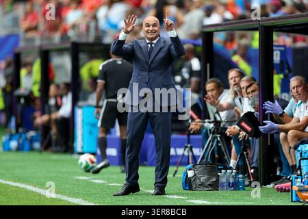 Trainer Roberto Martinez Montoliu (Portugal) looks on during the FIFA ...