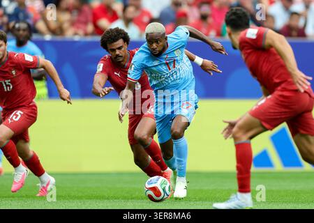 Cedric Bakambu (DR Kongo, #17) schiesst den Ball. USA, FIFA ...
