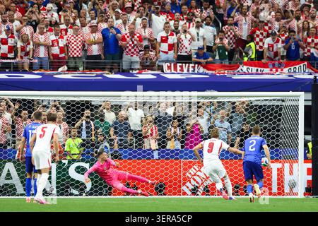 England forward Harry Kane (9) scores a GOAL 1-0 penalty during the ...