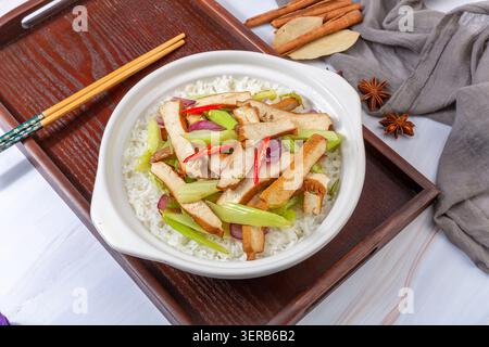 Chinese Claypot Rice with Dried Tofu and Peppers, Vegetarian Friendly ...