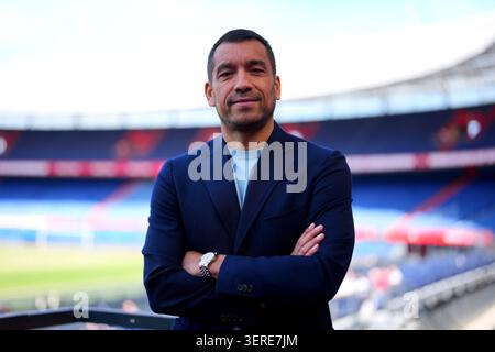 Rotterdam - Coach Giovanni van Bronkhorst of Feyenoord Rotterdam during ...