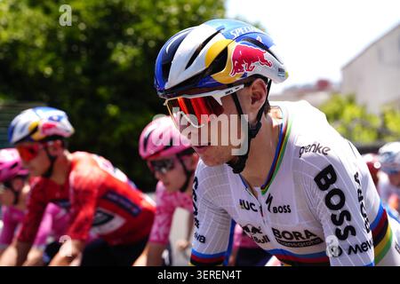 Bacoli, Italia. 18th June, 2026. The rider with the major of Bacoli ...