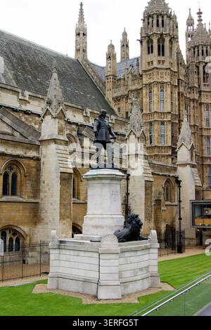 Bronze statue of Oliver Cromwell located outside the Houses of ...