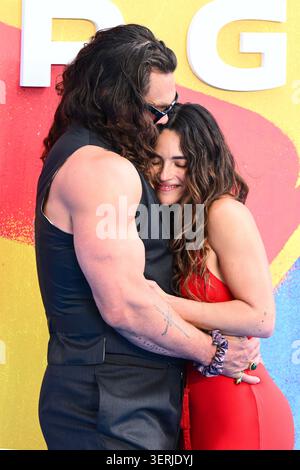 Jason Momoa and Adria Arjona attends "Supergirl" UK Sneak Peak Fan ...