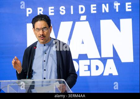 Supporters of presidential candidate Ivan Cepeda of the ruling Historic ...