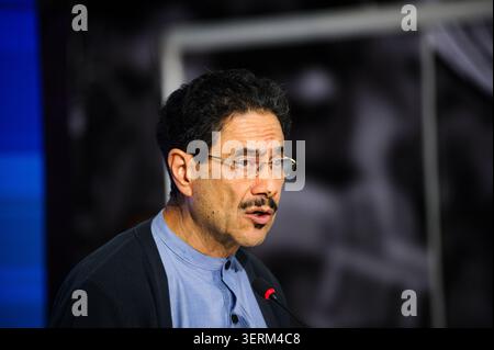 Supporters of presidential candidate Ivan Cepeda of the ruling Historic ...