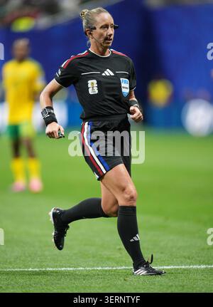 Tori Penso (USA) looks on during Chezia and South Africa , Group A FIFA ...