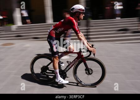 The race during Stage 6 of the Giro Next Gen 2026, from Velletri to ...