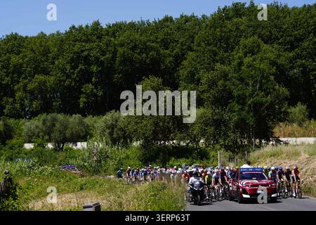 The race during Stage 6 of the Giro Next Gen 2026, from Velletri to ...