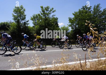 The race during Stage 6 of the Giro Next Gen 2026, from Velletri to ...