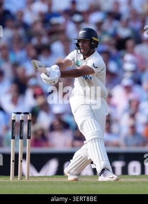 LONDON, ENGLAND - JUNE 19: Rachin Ravindra of New Zealand bats during ...