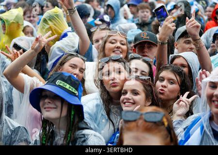 Glasgow, UK. 19th June, 2026. Dylan John Thomas performs at the Main ...