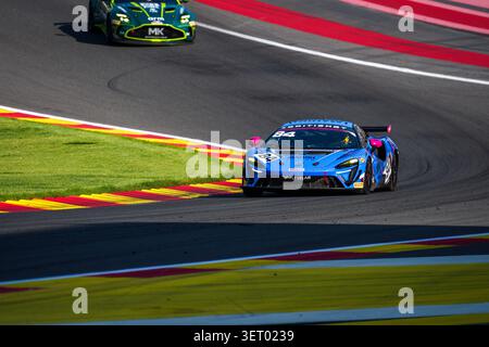 84 LAKE Revie, ANGLISS Blake, Paddock Motorsport, McLaren Artura GT4 ...