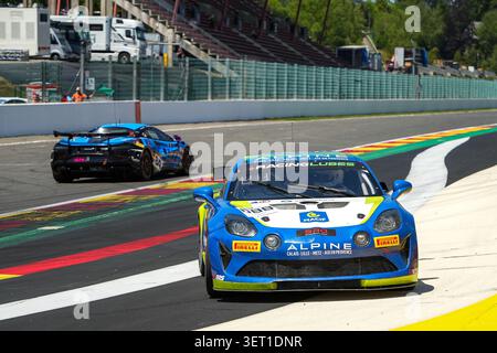 88 PAPIN Lukas (FRA), CORSIN Jérémy (FRA), Schumacher GP, Alpine A110 ...