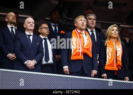 HOUSTON - (lr) King Willem-Alexander, Queen Máxima and Princess Ariane ...