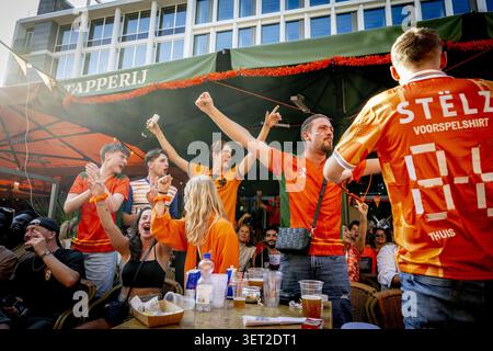 ROTTERDAM - Fans watch the Dutch national team in action against Sweden ...