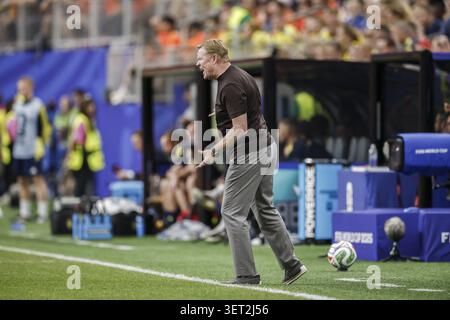 HOUSTON - Netherlands coach Ronald Koeman during the FIFA 2026 Group F ...