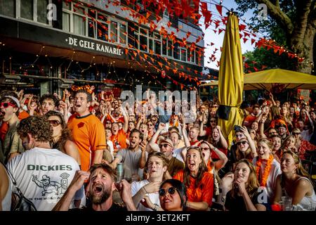 ROTTERDAM - Fans watch the Dutch national team in action against Sweden ...
