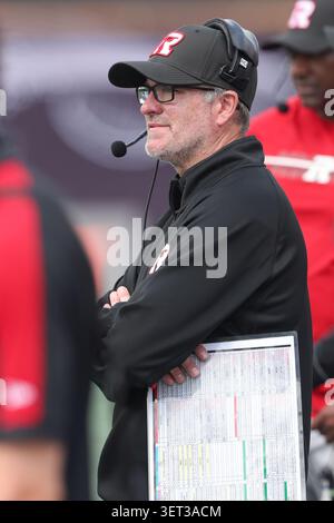 Ottawa Redblacks head coach Ryan Dinwiddie looks on during second half ...