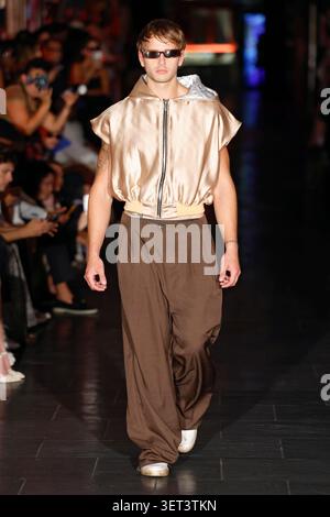 TELL THE TRUTH Menswear Spring-Summer 2027 runway during Milan Fashion ...