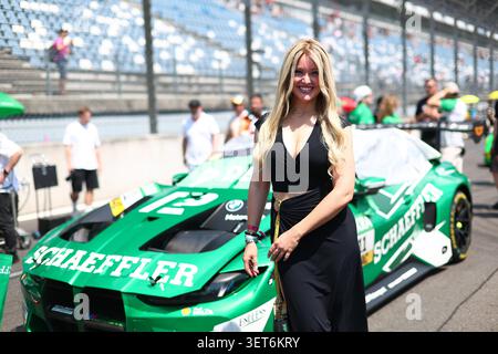 Photo: Hoch Zwei Stock Photo - Alamy