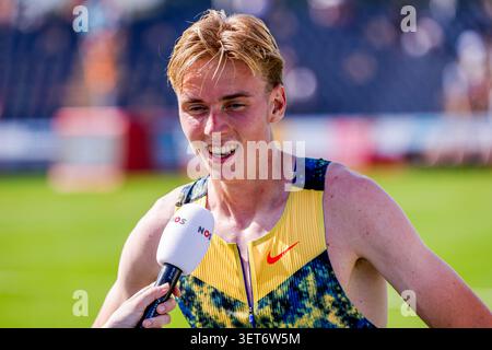 winner Niels Laros of the Netherlands during the Men's 800m Final of ...
