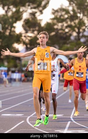 Dayton Carlson of Arizona State wins the men's 800m in 1:46.07 during ...