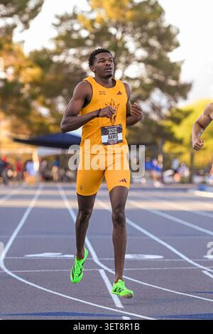 Jayden Davis of Arizona State wins the men's 400m in 44.98 during the ...