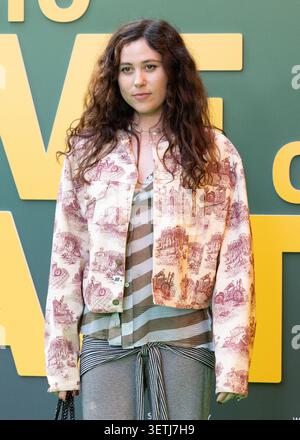 Eliza Caird aka Eliza Doolittle attends "How To Live On Earth" World ...