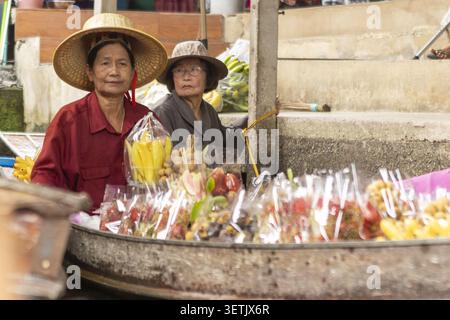 July 1, 2026, Bangkok, Bangkok, Thailand: Two shoppers are looking at a ...