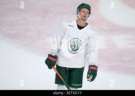 GOTHENBURG, SWEDEN 20250903 Niclas Lasu, Frölunda HC.Photo: Björn ...