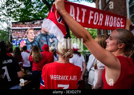 Oslo 20260630. Many people watch the World Cup match between Ivory ...