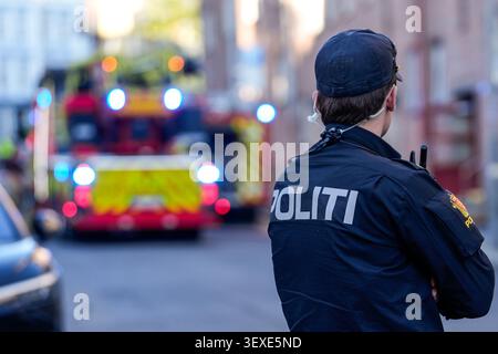 Oslo 20260630. A block of flats is on fire in Bjølsen. Photo: Javad ...