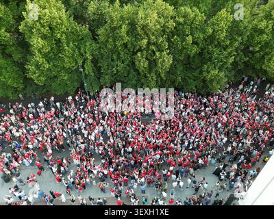 Oslo 20260630. People flock to the Palace in central Oslo after Norway ...