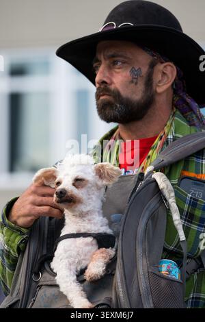 Seattle, USA. 30th Jun 2026. Mexico soccer fans burst into celebration ...