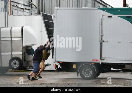 Schkeuditz, Germany. 01st July, 2026. A transport container is being ...