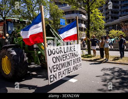 THE HAGUE - Farmers arrive at the House of Representatives during a ...