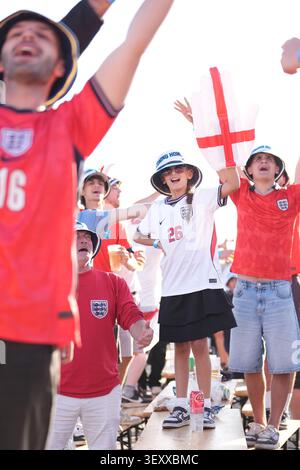 England fans celebrate during the England v DR Congo FIFA WORLD CUP ...