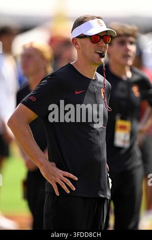 August 29 2026 Usc Trojans Quarterback Jayden Maiava 14 Throws A