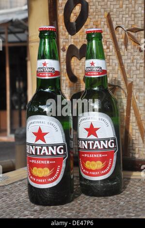 Crates of Indonesian Bintang beer Stock Photo: 75463110 - Alamy