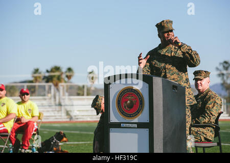 Sergeant Major Michael T. Mack, the sergeant major of Recruiting Stock ...