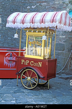 Trolley and pop corn Stock Photo - Alamy