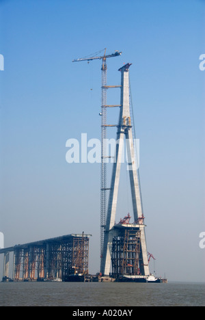 Towers of Sutong Bridge under construction over Yangtze River near ...