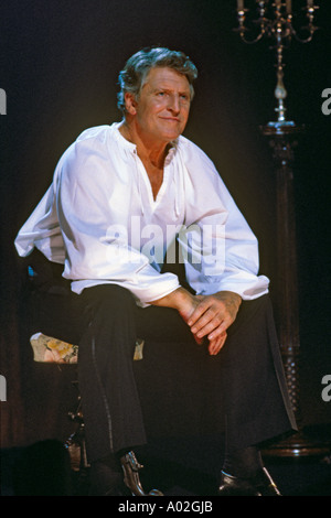 Denis Quilley OBE actor photographed in 1988 PER0060 Stock Photo - Alamy