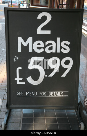 Pub Meal Deal sign Stock Photo: 29965310 - Alamy