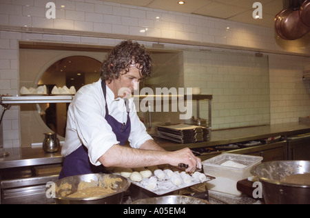 Kevin Thornton, Michelin star Irish chef makes bread Stock Photo - Alamy