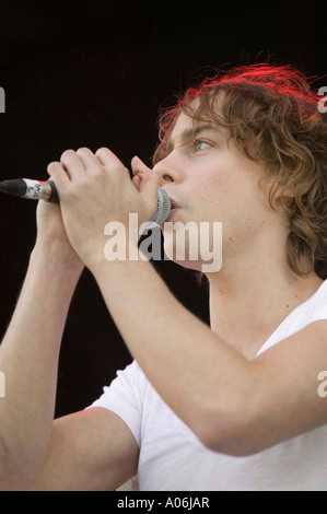 Johnny Borrell the lead singer of Razorlight performs at the I Count ...