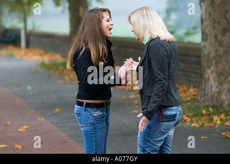 fight between two caucasian teenage girlfriends Stock Photo - Alamy