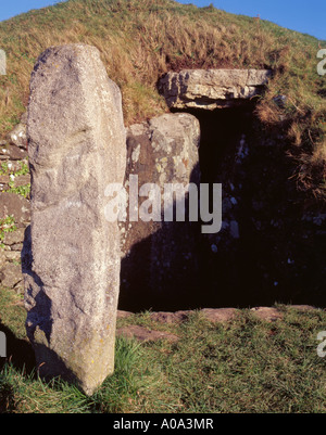 Bryn Gelli Ddu Burial Chamber (Bronze Age), Anglesey, North Wales, UK ...