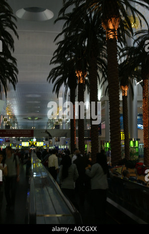 Dubai international airport main concourse and shopping mall Stock ...